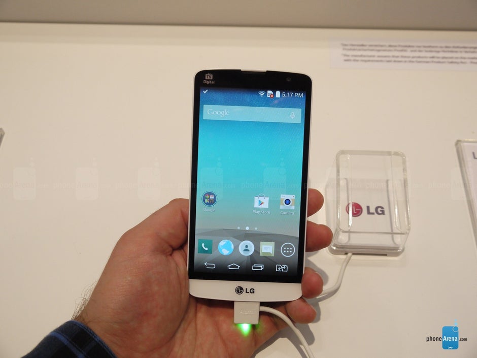 LG L Fino and LG L Bello hands-on: more than adequate entry-level ...