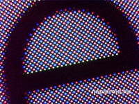 Note 4 put under the microscope, reveals a PenTile diamond pixel matrix ...