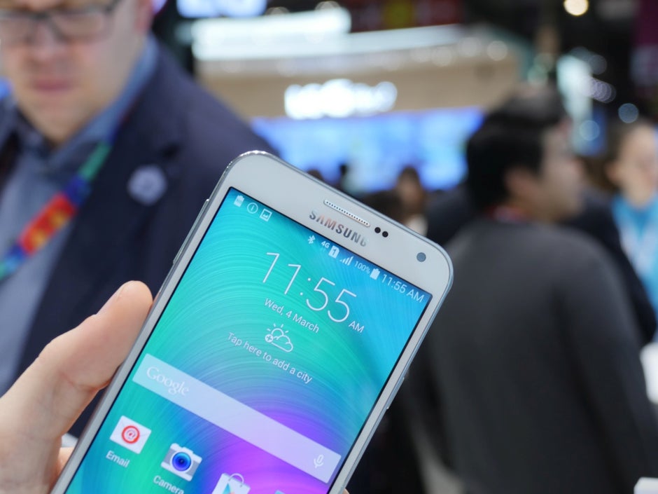 Samsung Galaxy E7 hands-on: a decent mid-ranger - PhoneArena