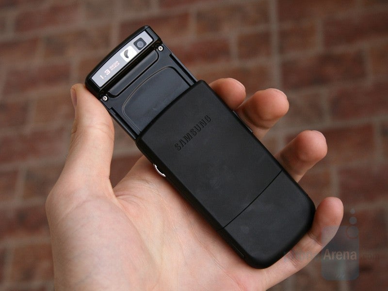 Hands-on with C3110 and E1110 - PhoneArena