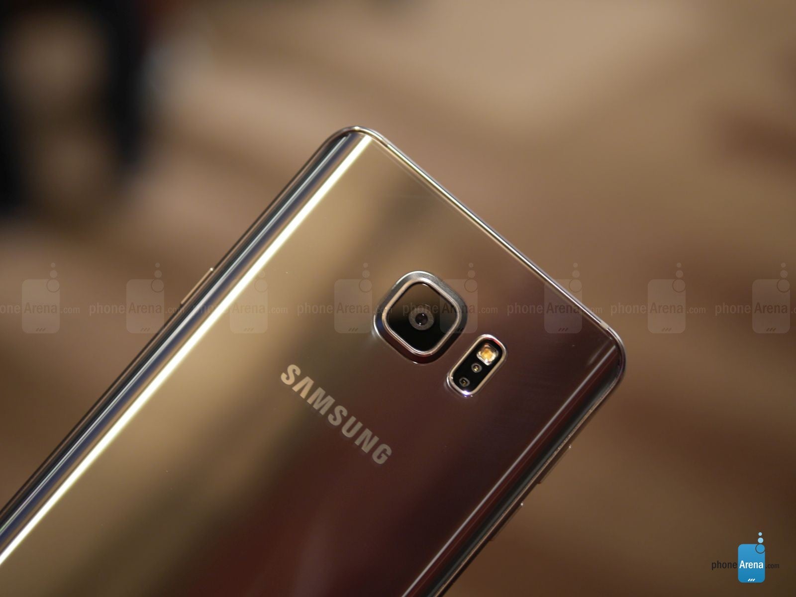 Samsung Galaxy Note5 hands-on - PhoneArena
