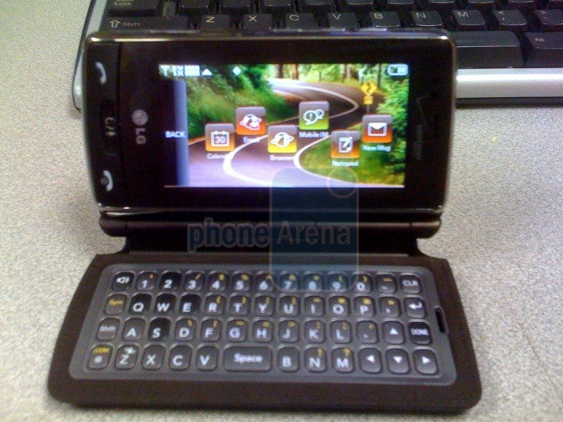 New spy pics of the LG Versa - PhoneArena