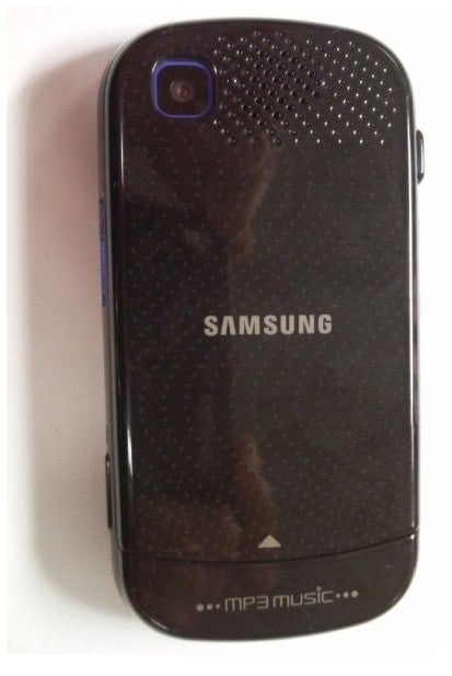 The Samsung S3650 got itself a nickname and pictures, the M2520 has ...