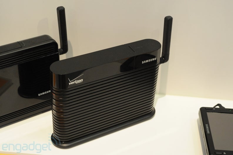 Samsung's new Combo FemtoCell for Verizon does EVDO - PhoneArena