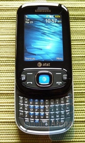 Hands on with the Samsung Strive and Sunburst - PhoneArena