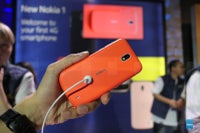 Nokia 1 hands-on | PhoneArena reviews - PhoneArena