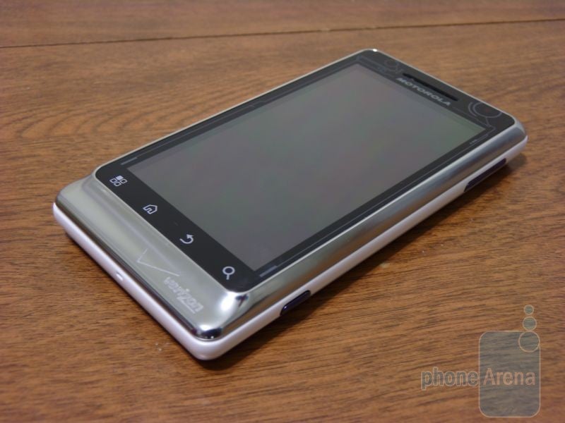 Motorola DROID R2-D2 Special Edition Hands-on - PhoneArena