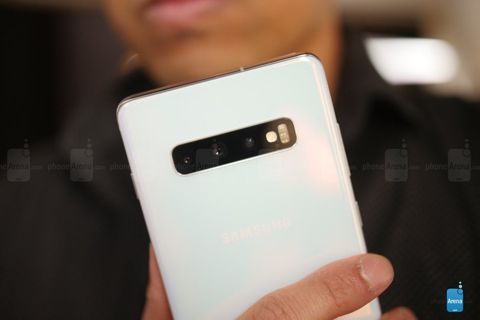 Samsung Galaxy S10 and S10+ hands-on: Back on top of Android - PhoneArena