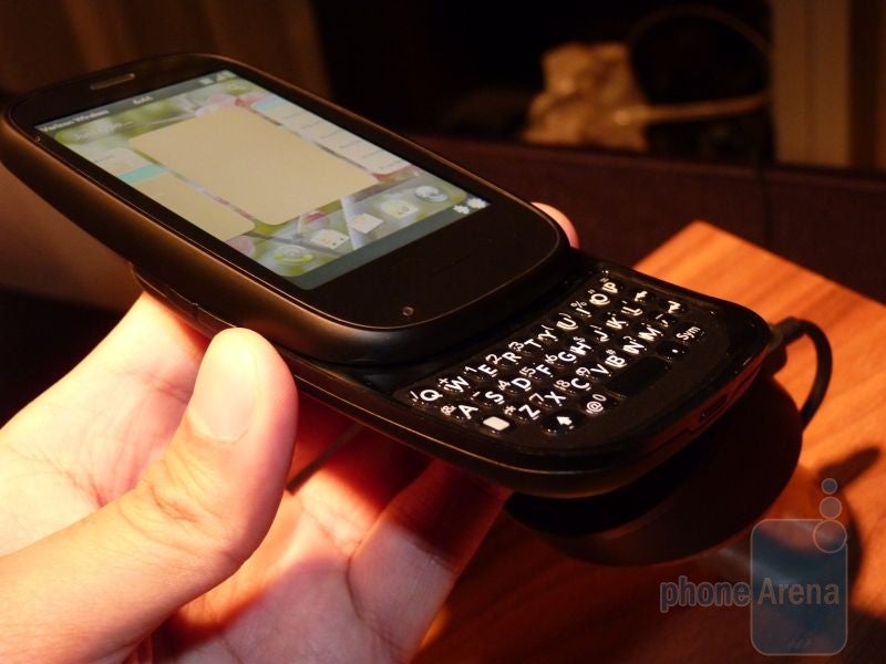 Palm Pre 2 Hands-on | PhoneArena reviews - PhoneArena