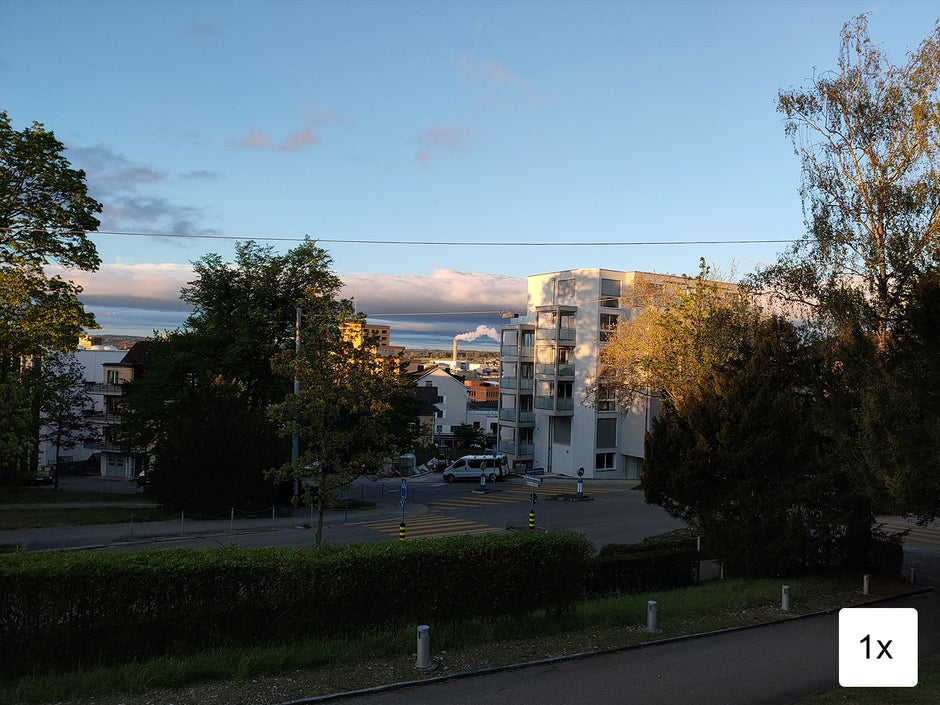 Oppo Reno 10x Zoom hands-on: The shark-fin phone - PhoneArena