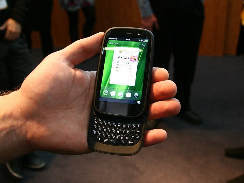 HP Pre 3 Hands-on - PhoneArena