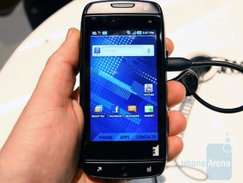 T-Mobile Sidekick 4G Hands-on | PhoneArena reviews - PhoneArena