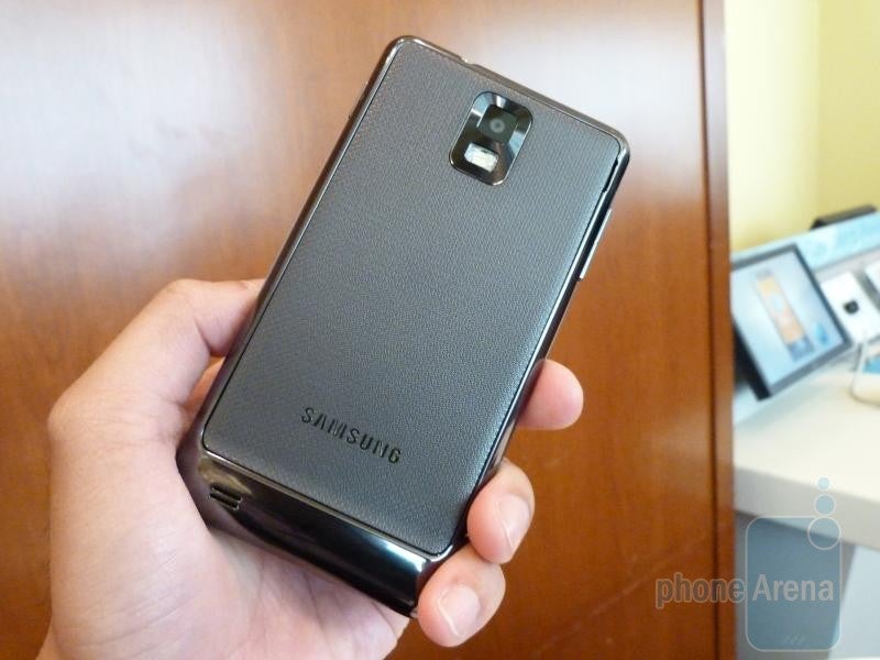 Samsung Infuse 4G Hands-on - PhoneArena