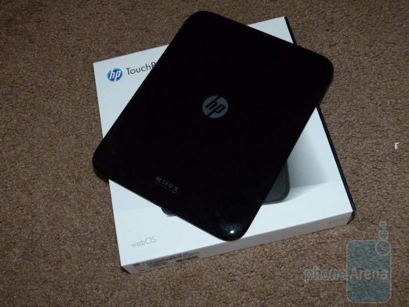 HP TouchPad Unboxing and Hands-on - PhoneArena