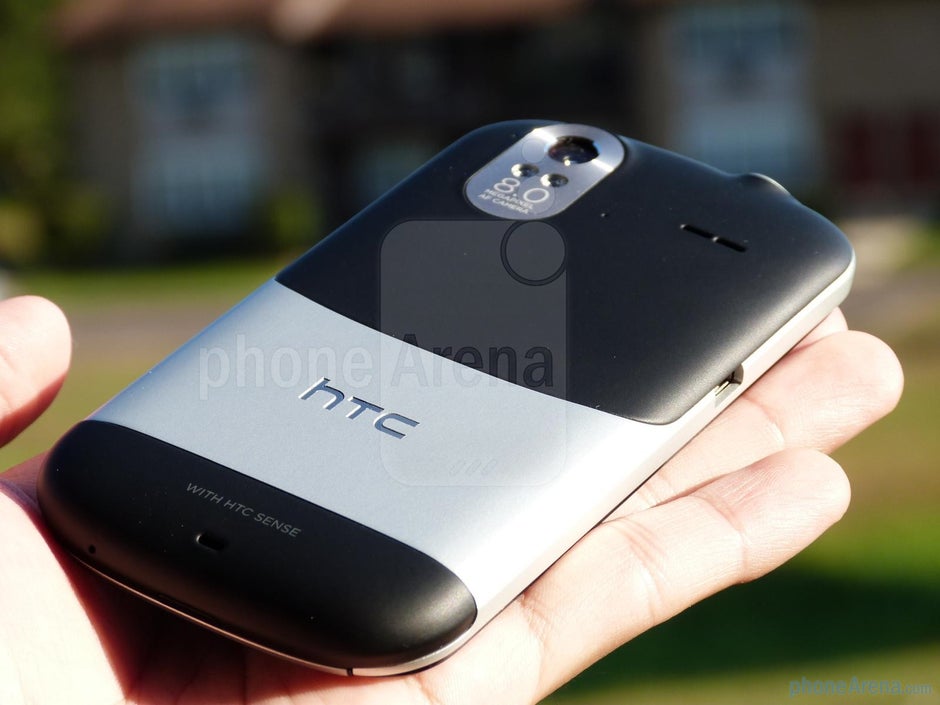 HTC Amaze 4G unboxing and hands-on - PhoneArena