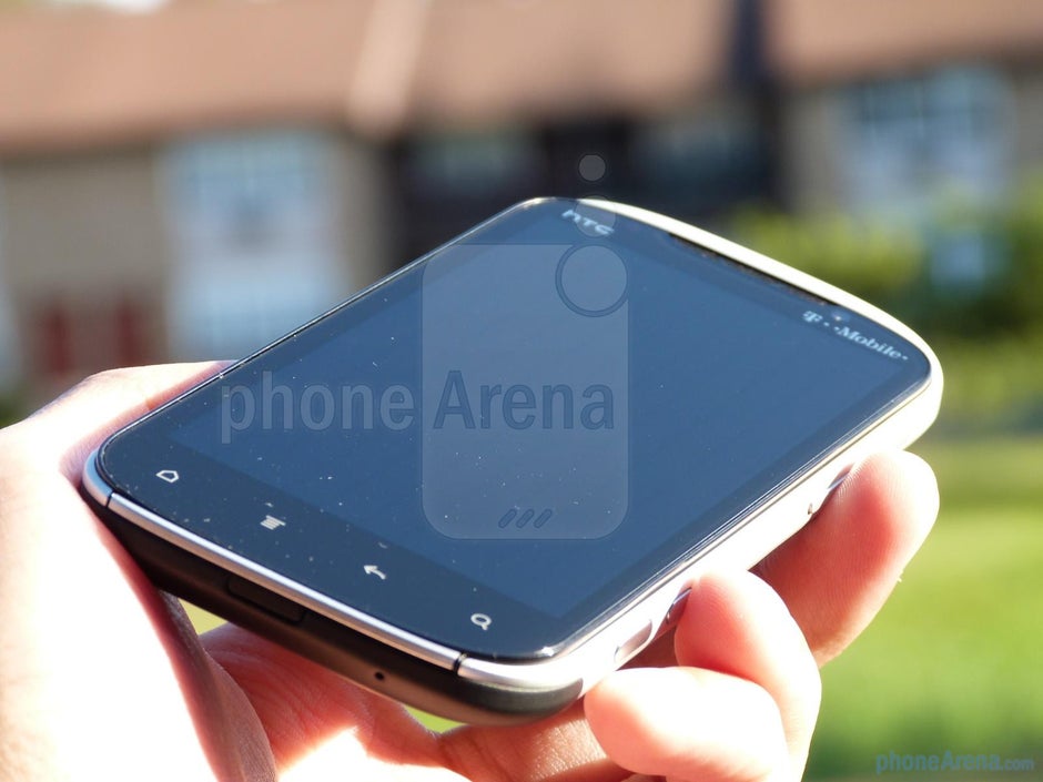 HTC Amaze 4G unboxing and hands-on - PhoneArena