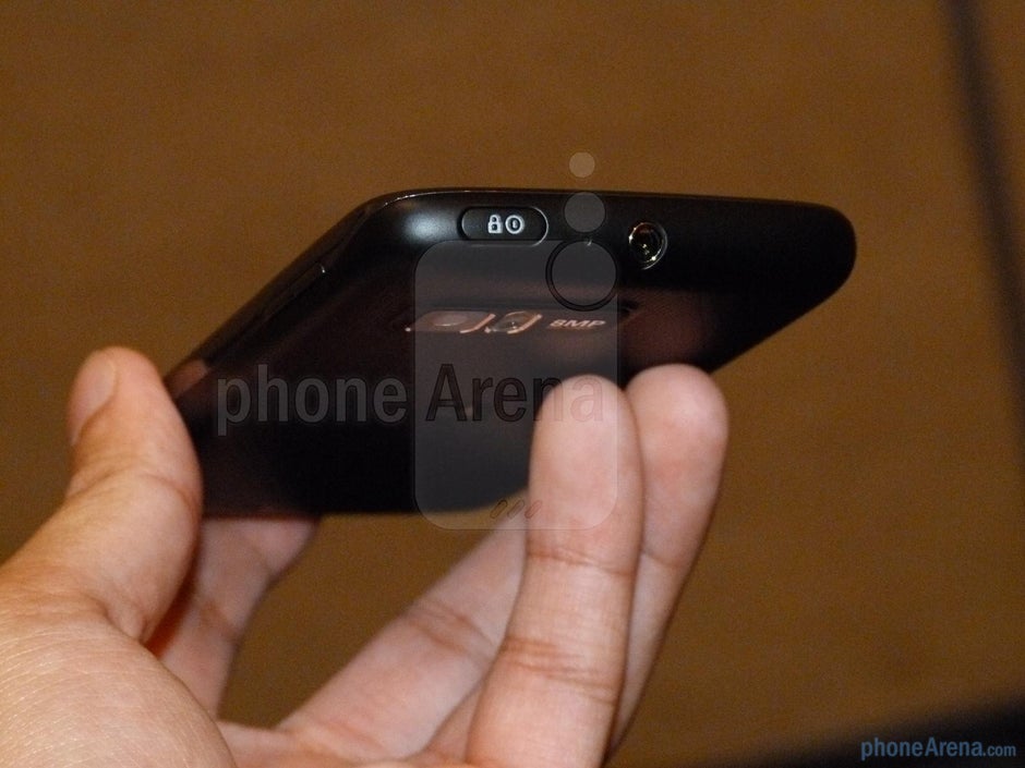 Motorola ATRIX 2 Hands-on - PhoneArena