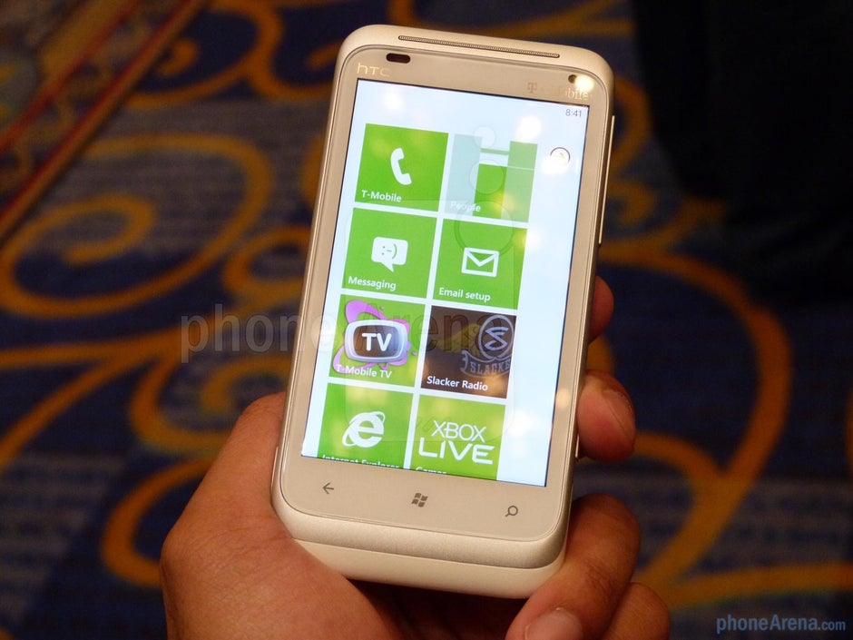 HTC Radar 4G Hands-on - PhoneArena