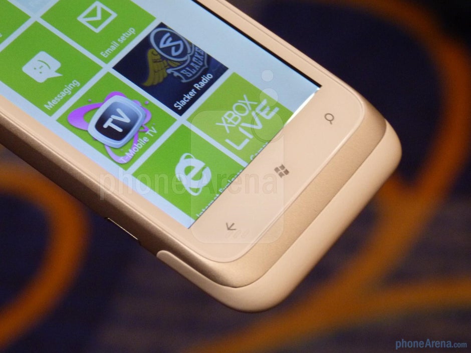 HTC Radar 4G Hands-on - PhoneArena