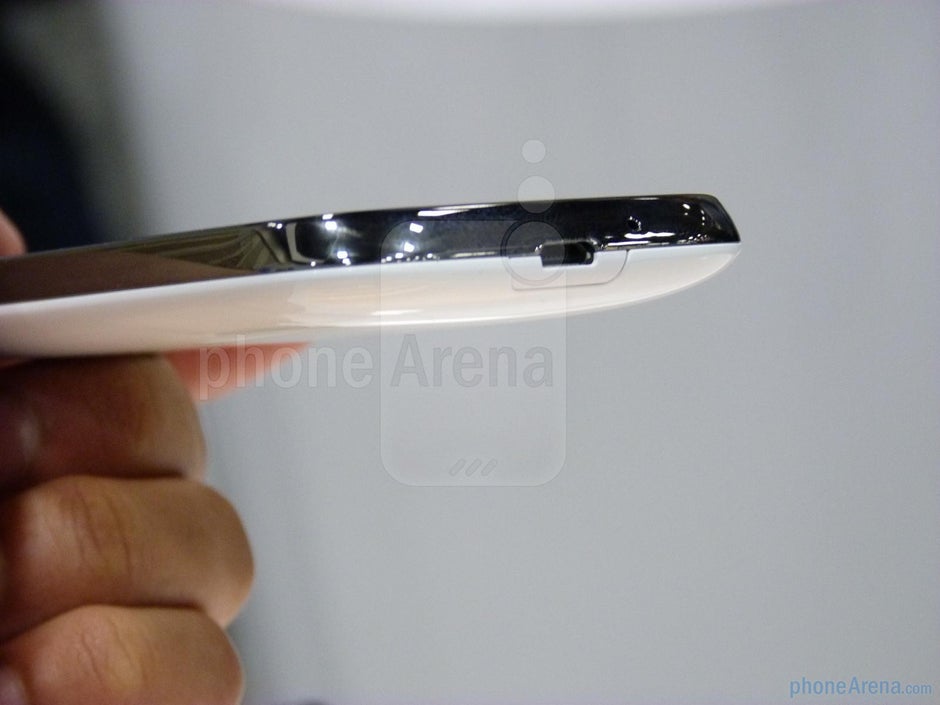 Huawei Ascend II Hands-on - PhoneArena