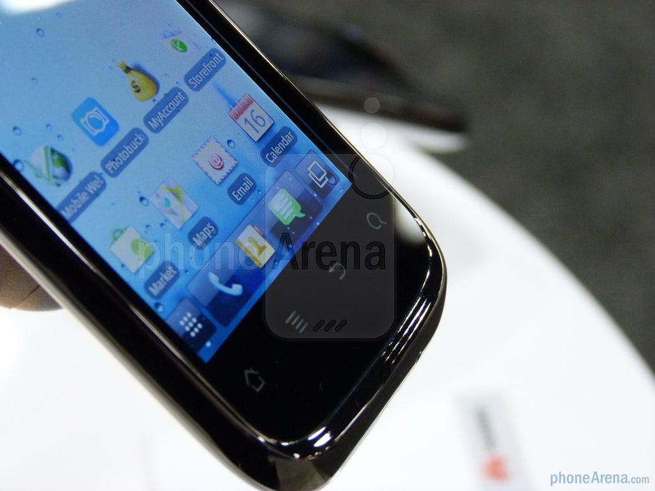 Huawei Ascend II Hands-on - PhoneArena