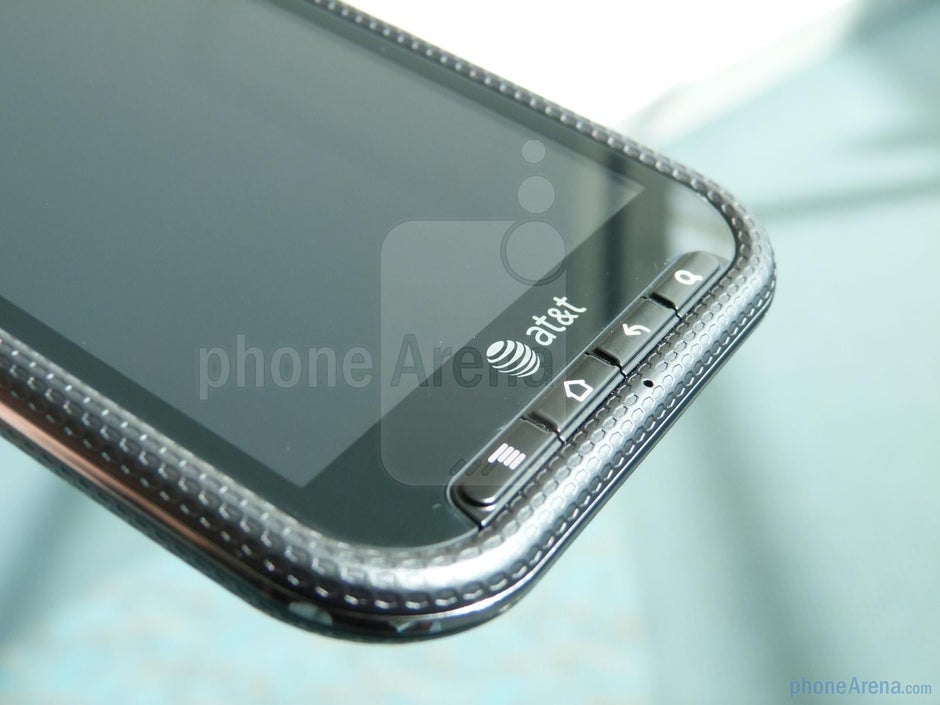 Pantech Pocket hands-on - PhoneArena