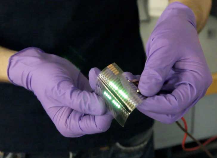 Researchers develop cheap flexible OLEDs for mobile displays with the ...