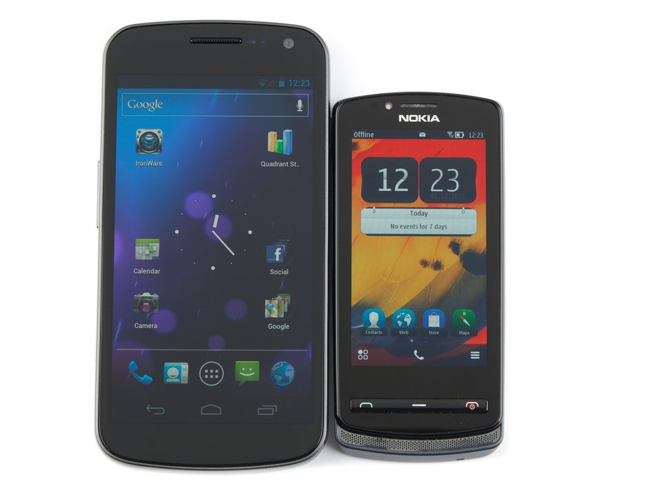 Samsung Galaxy Nexus size comparison - PhoneArena