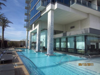 HTC Titan II camera samples - how the 16-megapixel photos look - PhoneArena