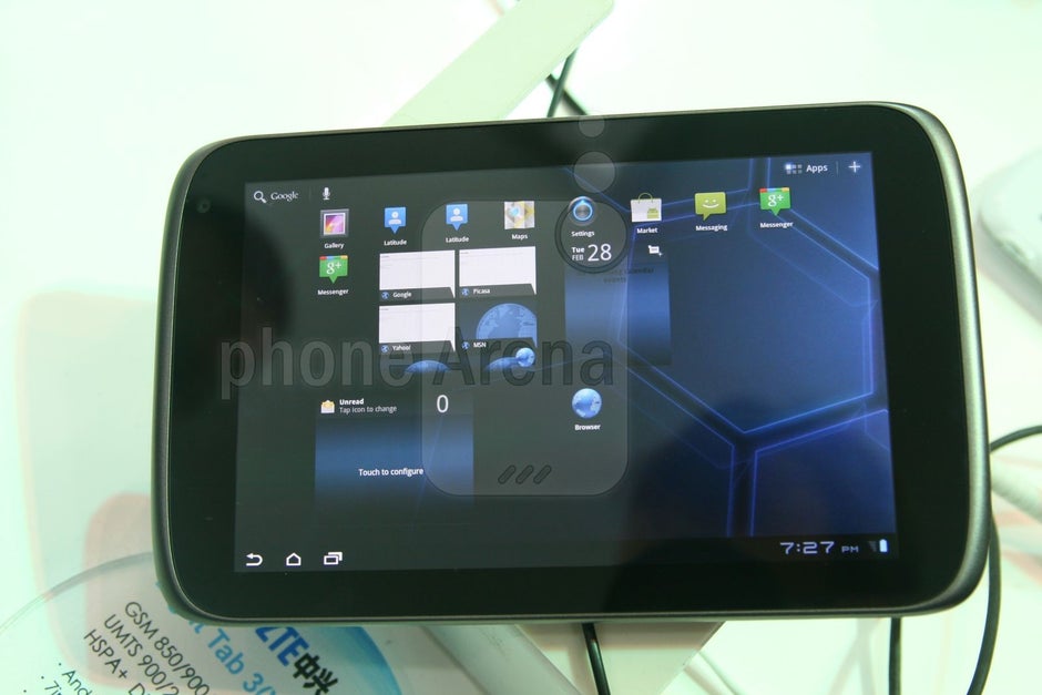 ZTE Light Tab 300 Hands-on Review - PhoneArena