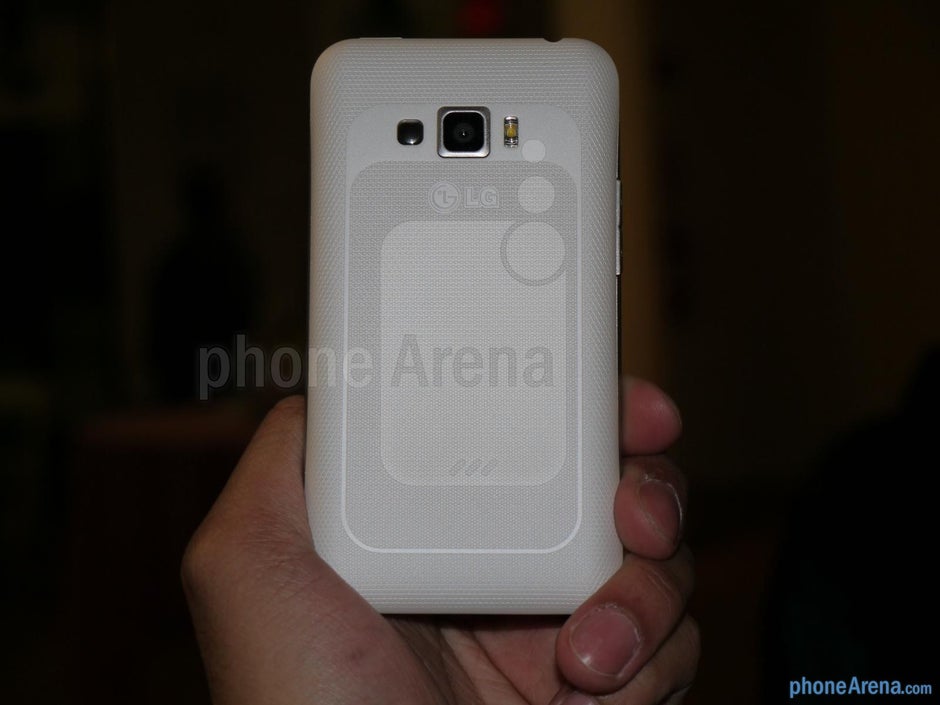 LG Optimus Elite hands-on - PhoneArena