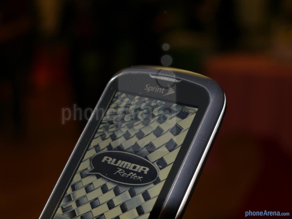 LG Rumor Reflex hands-on | PhoneArena reviews - PhoneArena