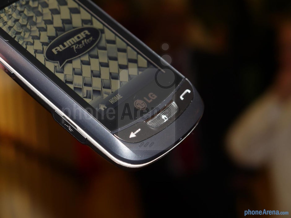 LG Rumor Reflex hands-on - PhoneArena