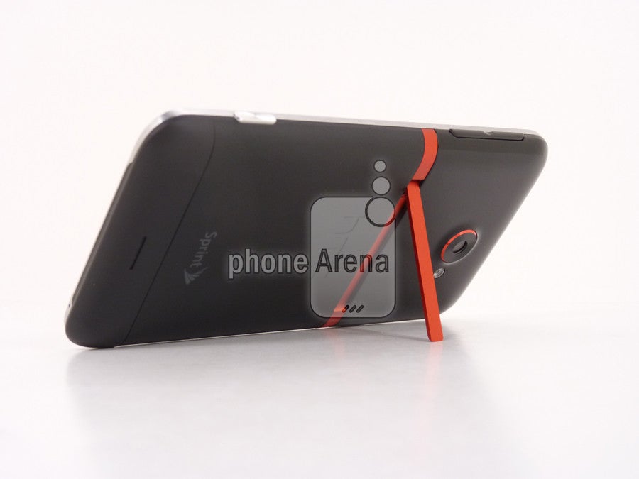 Hands on with the HTC EVO 4G LTE | PhoneArena reviews - PhoneArena