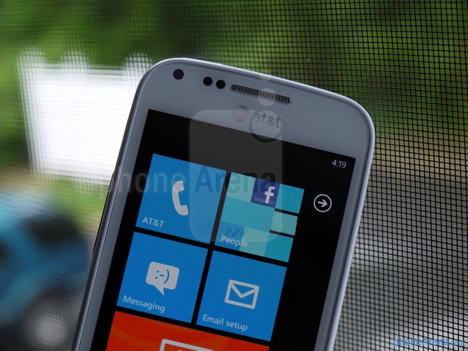 Samsung Focus 2 unboxing - PhoneArena