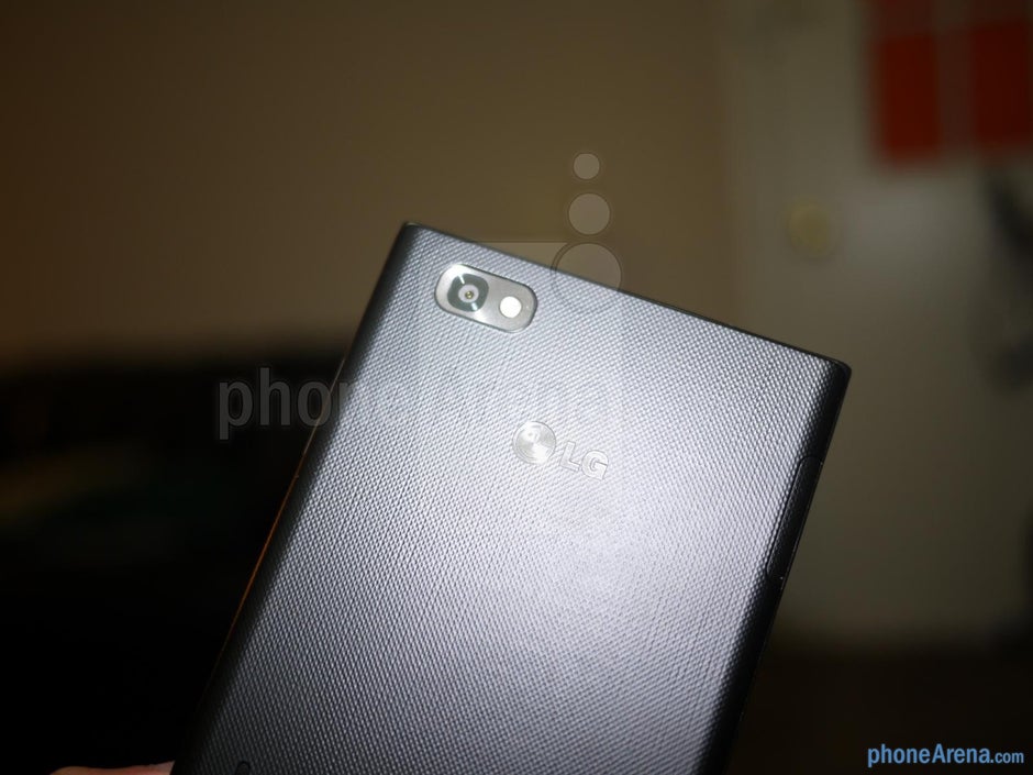 LG Intuition unboxing and hands-on - PhoneArena