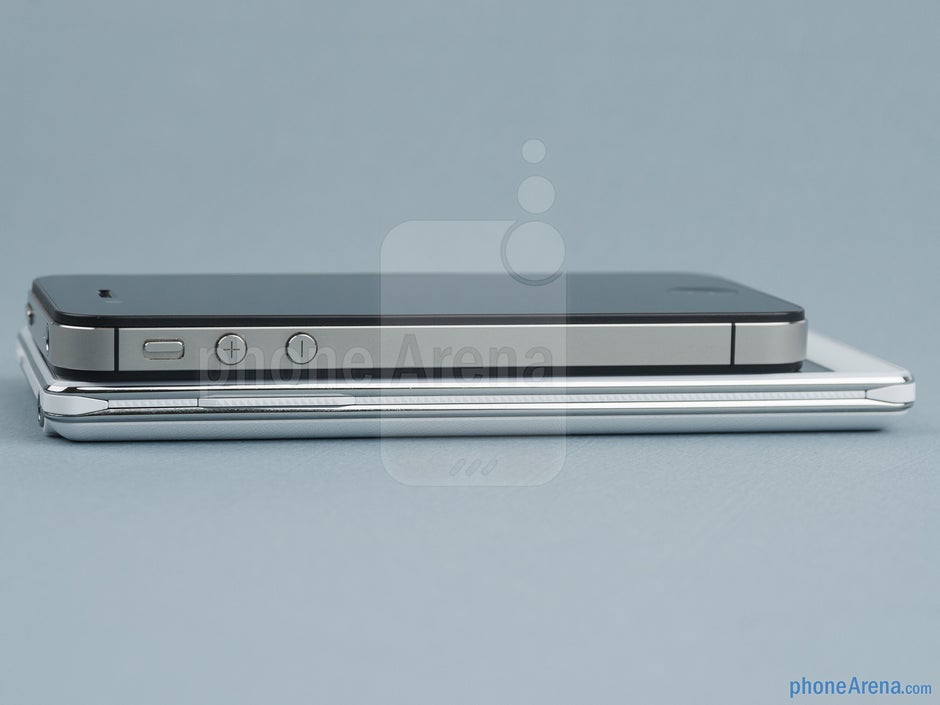 LG Optimus 4X HD vs Apple iPhone 4S - PhoneArena