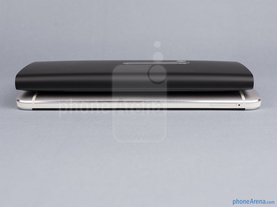 HTC One vs Nokia Lumia 920 - PhoneArena