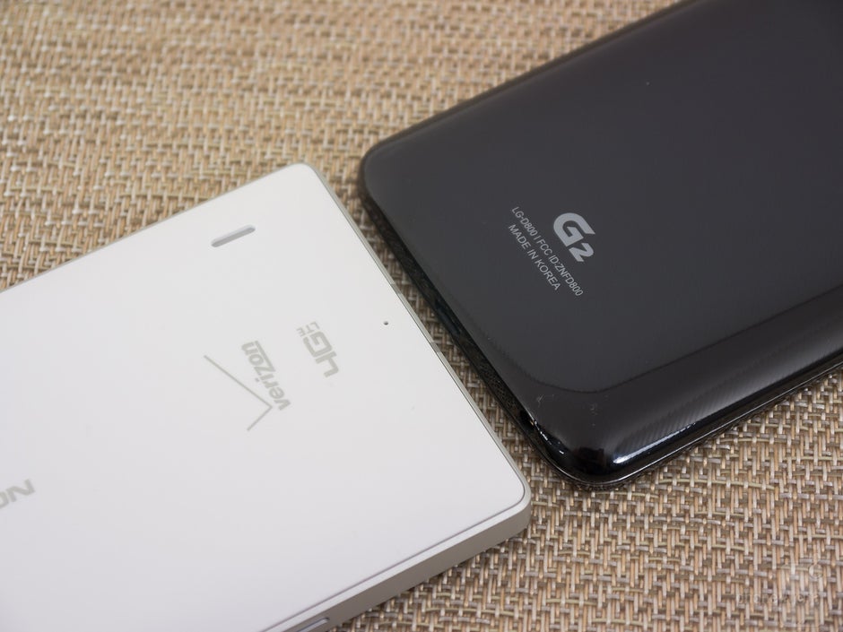 Nokia Lumia Icon vs LG G2 - PhoneArena