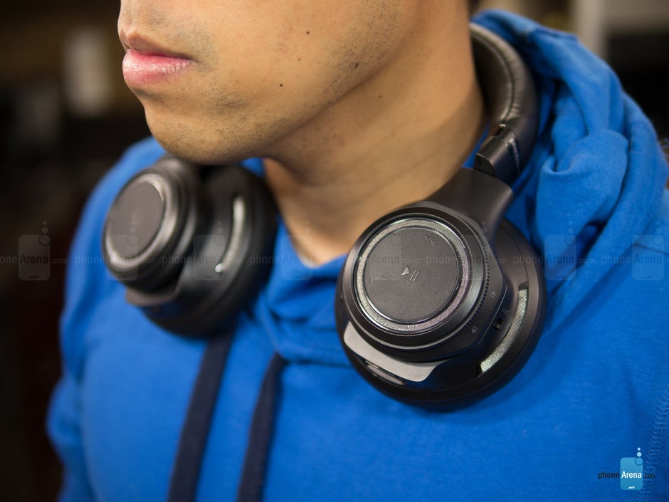 Plantronics BackBeat Pro Review - PhoneArena