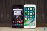 OnePlus 5 vs Apple iPhone 7 Plus - PhoneArena