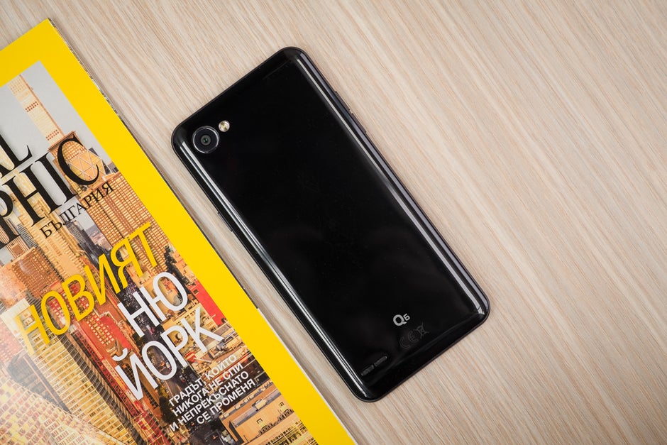 LG Q6 Review - PhoneArena