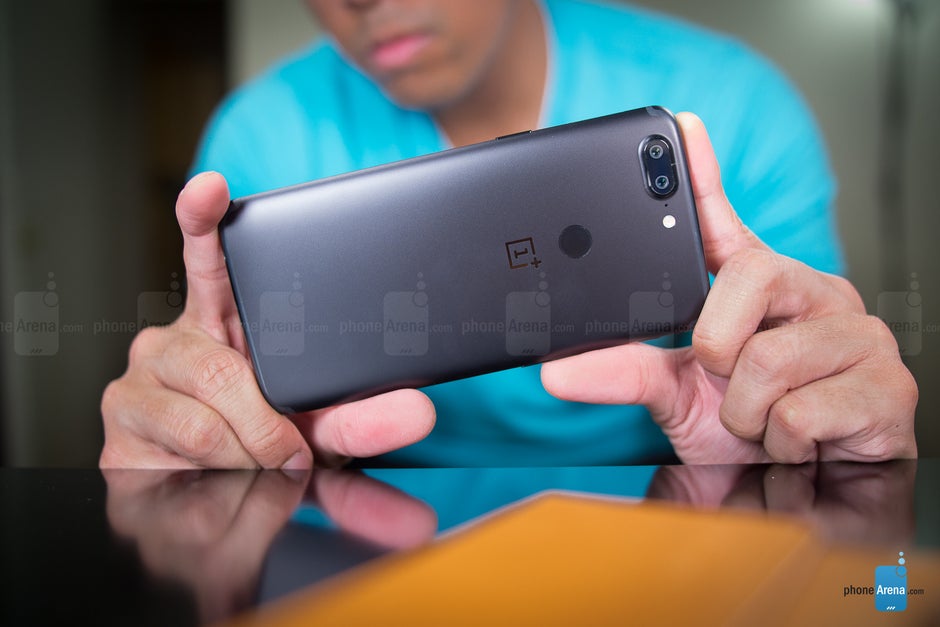 OnePlus 5T Review - PhoneArena