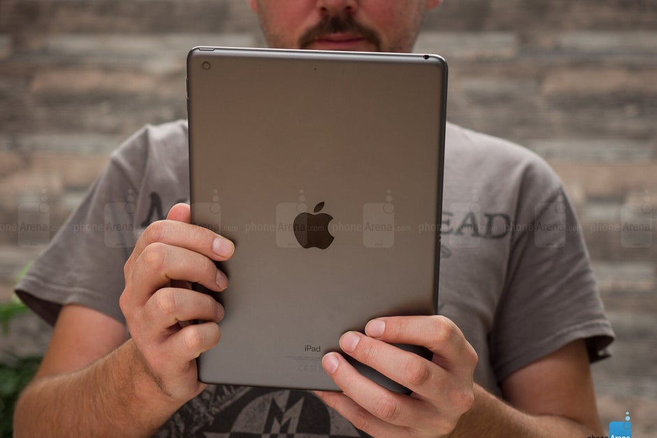 IPad 10 2 Review Cheap Productive And Not The One You Should Buy ipad-10-2-review-cheap-productive-and-not-the-one-you-should-buy
