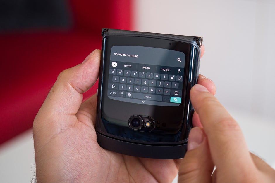 Motorola Razr 2020 Review: Win some, lose some - PhoneArena
