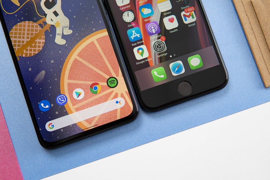 Google Pixel 5a vs Apple iPhone SE: which one should you choose? - PhoneArena