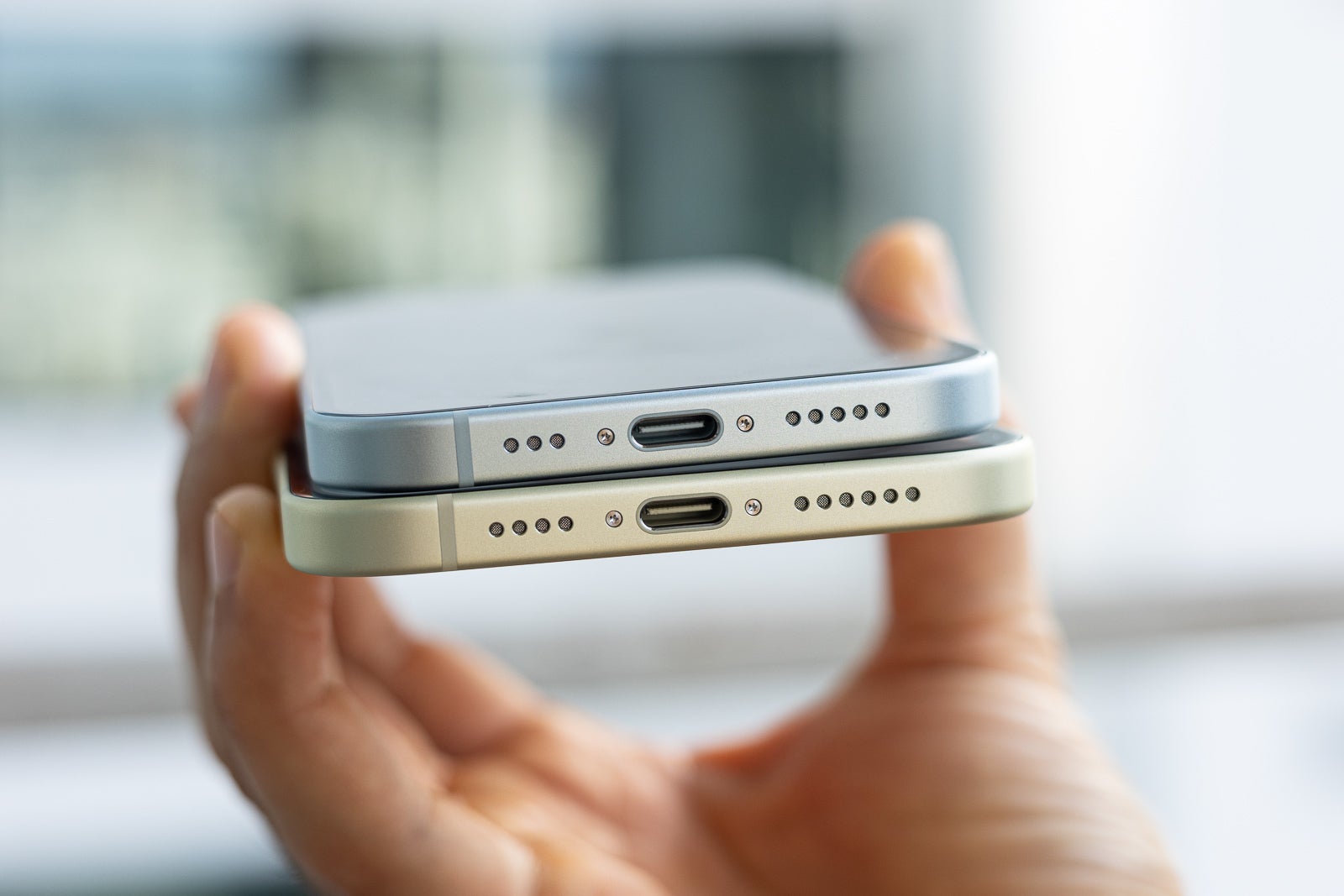 iPhone 15 Plus vs iPhone 15: It's all about that size, size, size ...