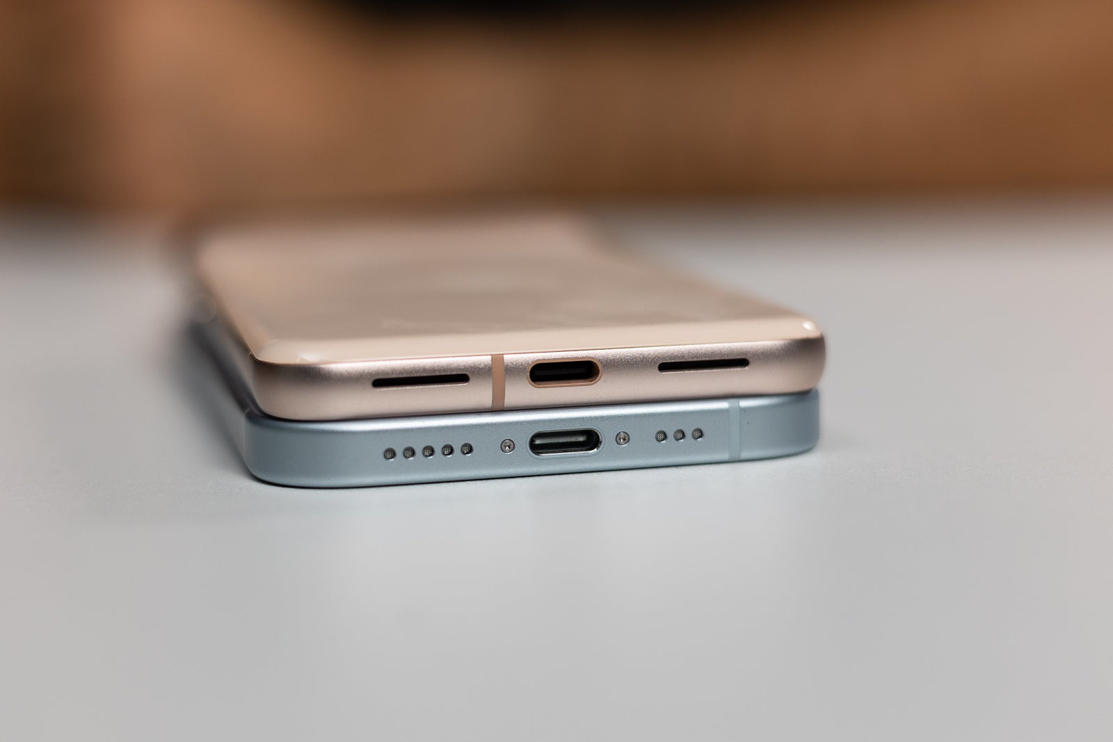 Pixel 8 vs iPhone 15: The new compact norm - PhoneArena