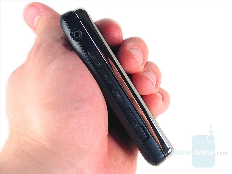 LG Venus Review - PhoneArena