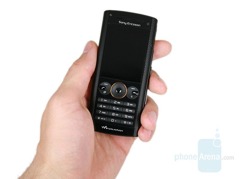 Sony Ericsson W902 Preview - PhoneArena